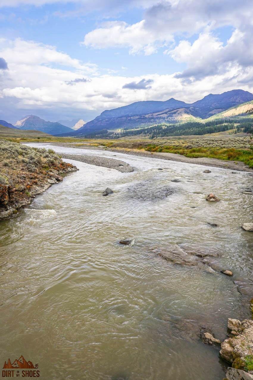 Yellowstone Itinerary - Dirt In My Shoes