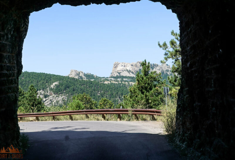 The Best and Closest Airports to Mount Rushmore